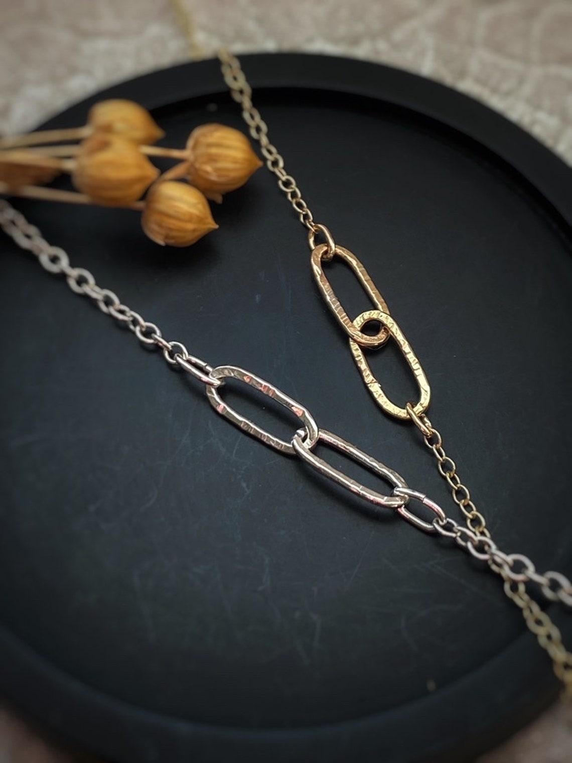 Solid Gold Interlocking Oval Circle Necklace a Handmade - Etsy