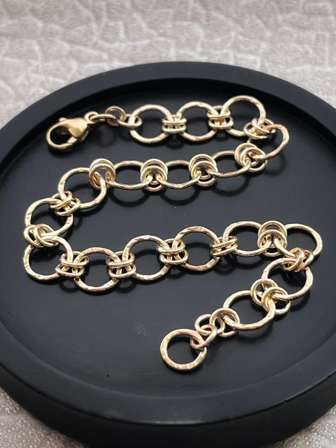 Handmade Solid 9ct Gold Heavy Hammered Interlocking Double Hoop Circle ...