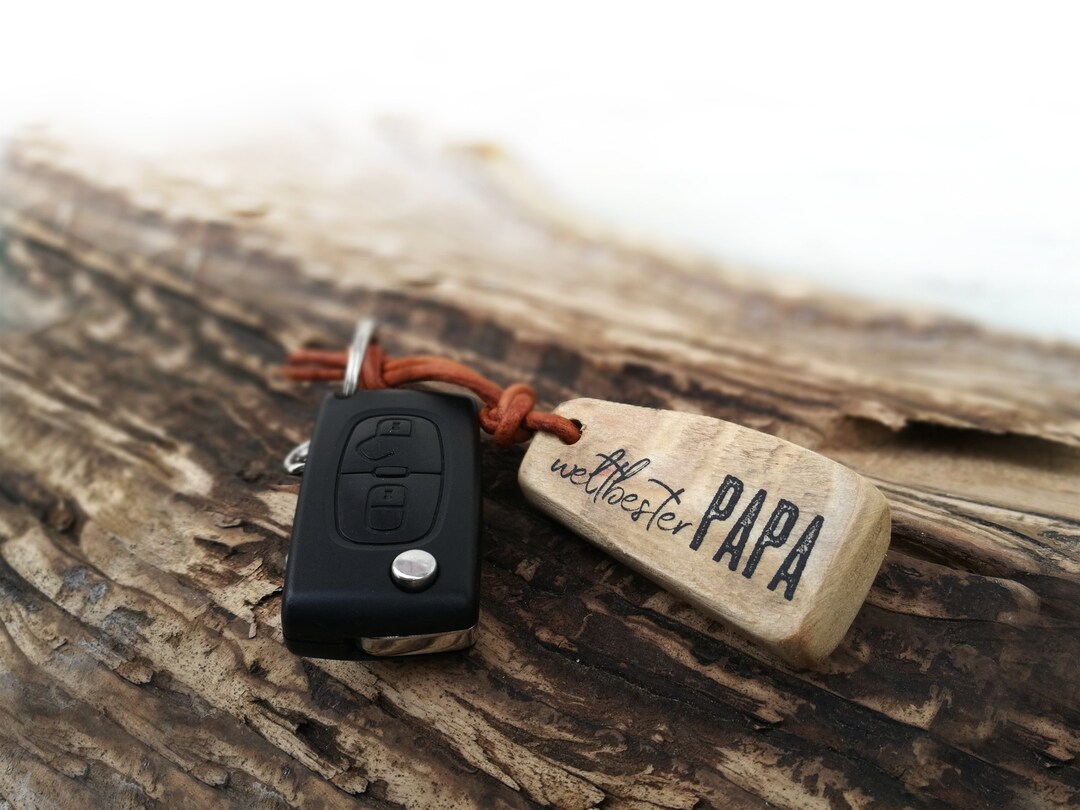 Dad Papa Superdad Daddy Gift Keychain Key Chain Daughter Son Shirt ...