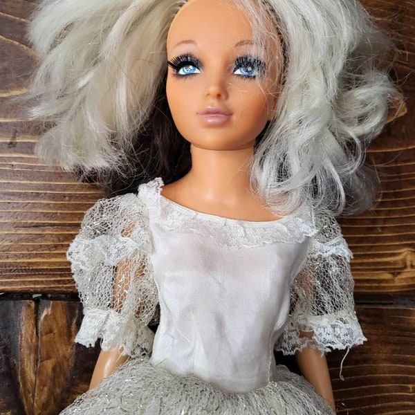 Tiffanys Taylor Doll - Etsy