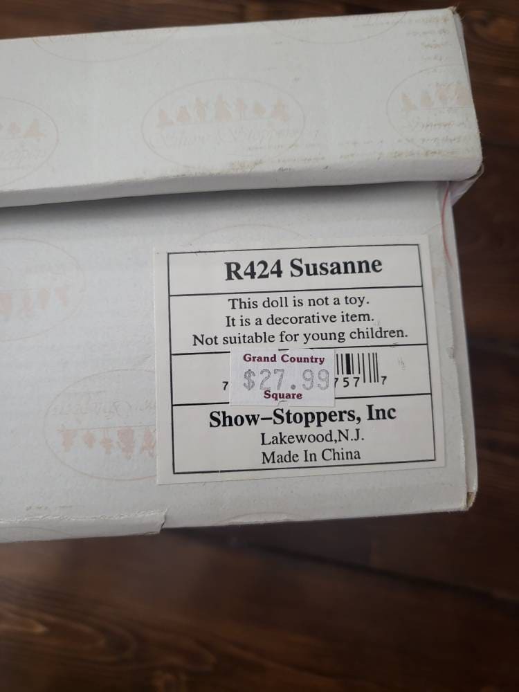 Showstoppers NEW R424 Suzanne Doll - Etsy