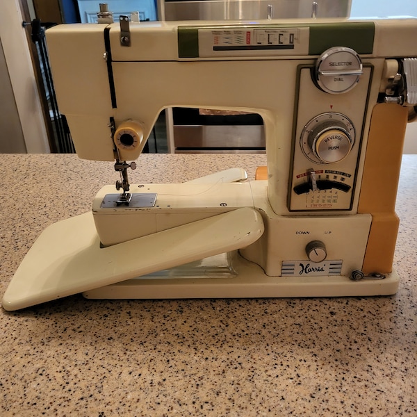 Vintage Sewing Machine - Etsy