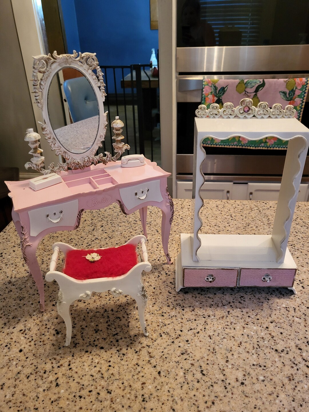 Susy Goose Barbie 1965 SKIPPER RARE Pink Vanity Bench and Wardrobe Set ...