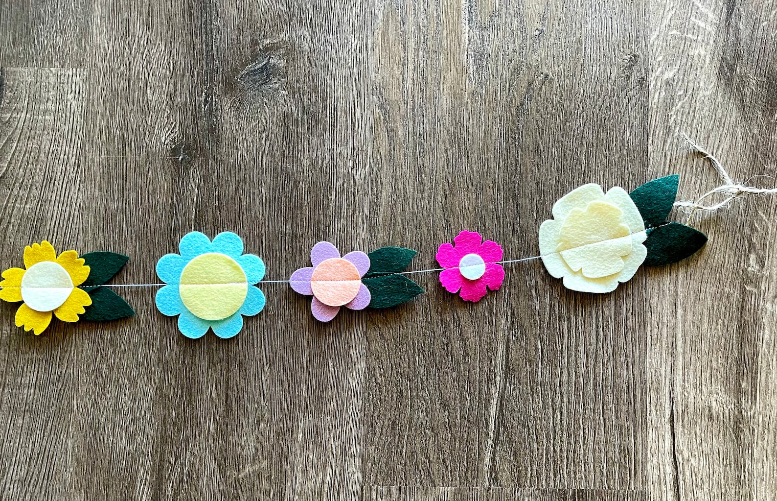 Spring Floral Garland // Spring Flower Garland // Spring - Etsy
