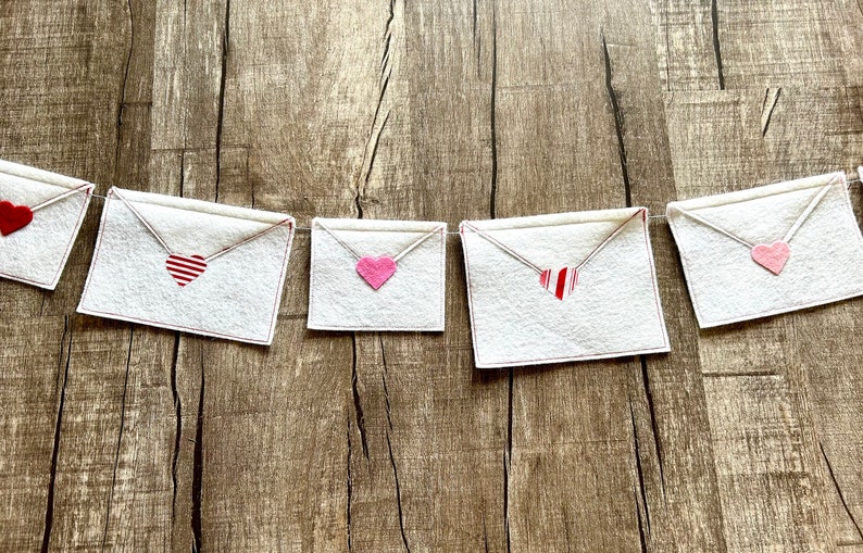 Love Letters Garland // Love Letters // Love Notes // Felt - Etsy