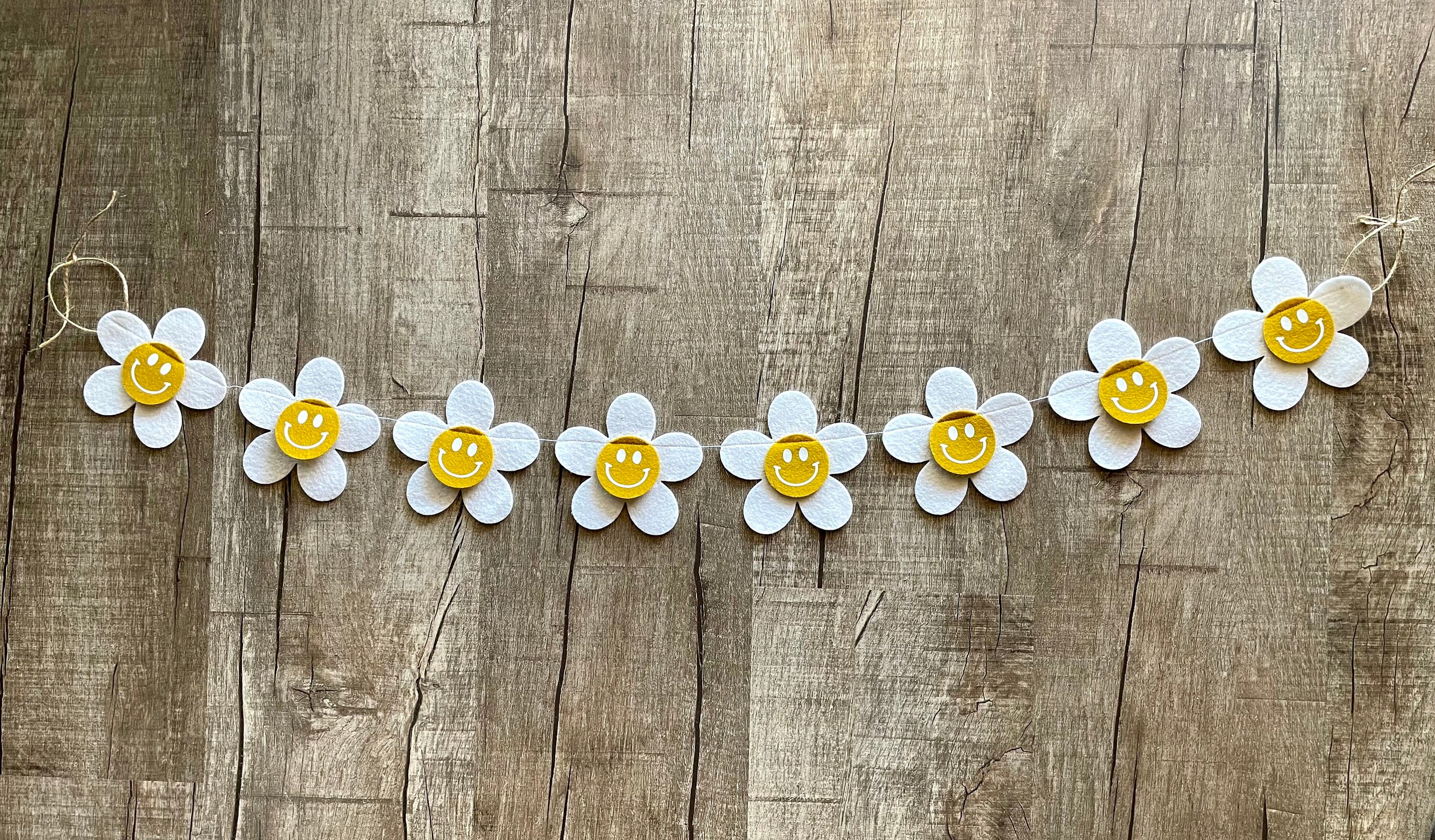 Groovy Flower Garland // Smiley Flower Garland //. Smiley Face | Etsy
