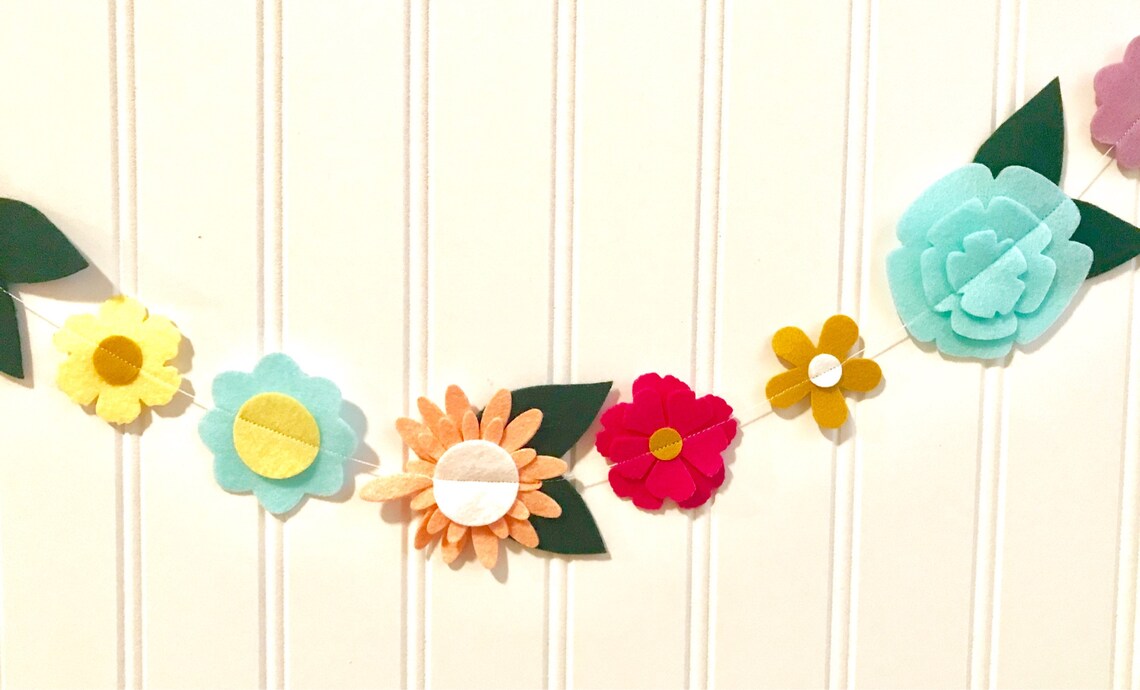 Spring Floral Garland // Spring Flower Garland // Spring | Etsy