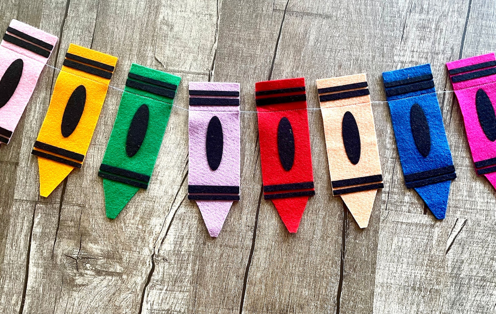 Crayon Garland // Crayon Decor // Felt Crayons // Back to School ...