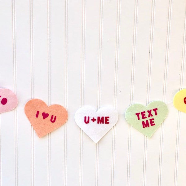Valentine Garland - Etsy