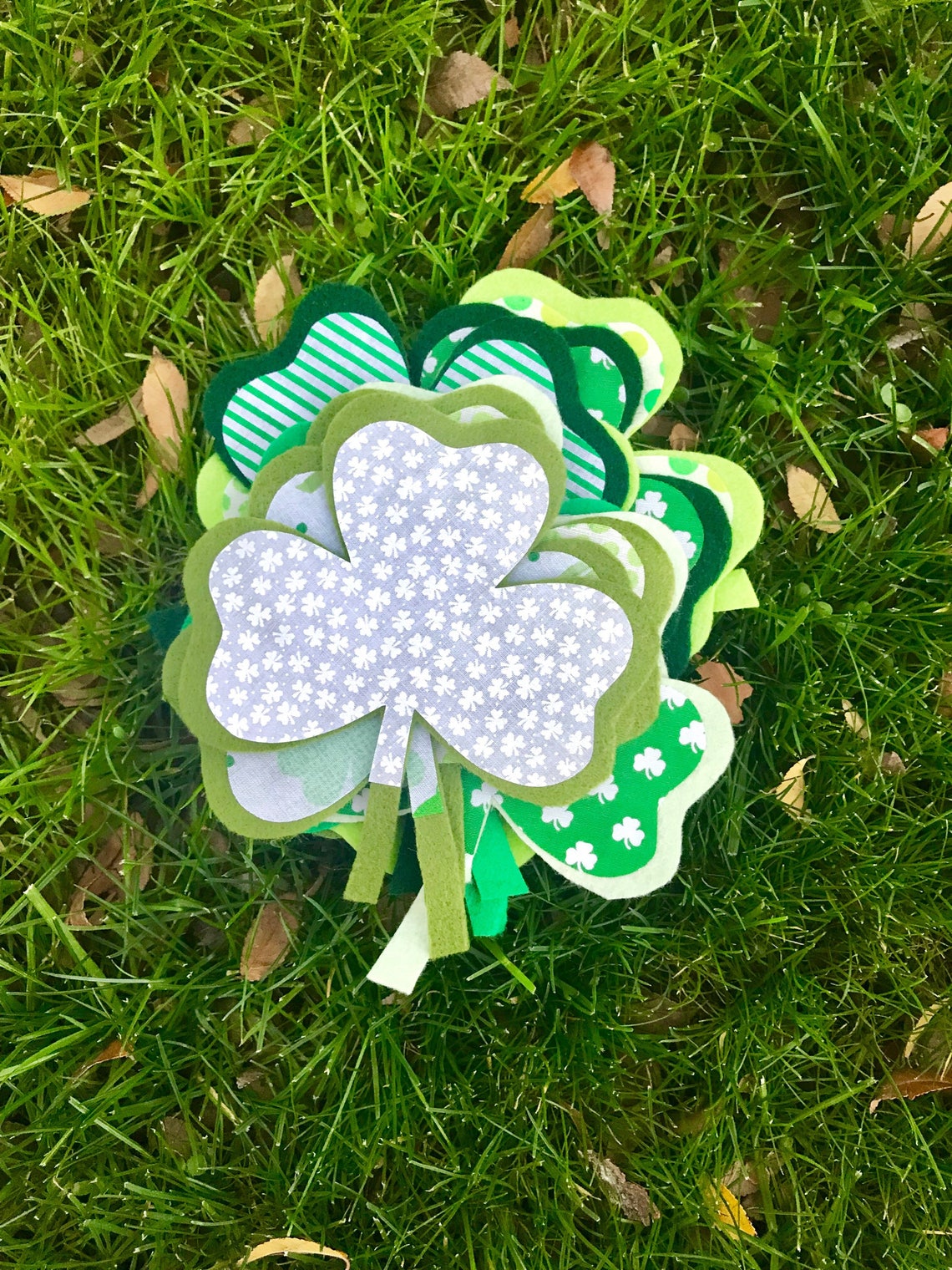 Large Shamrock Garland // Clover Garland // St. Patrick's - Etsy