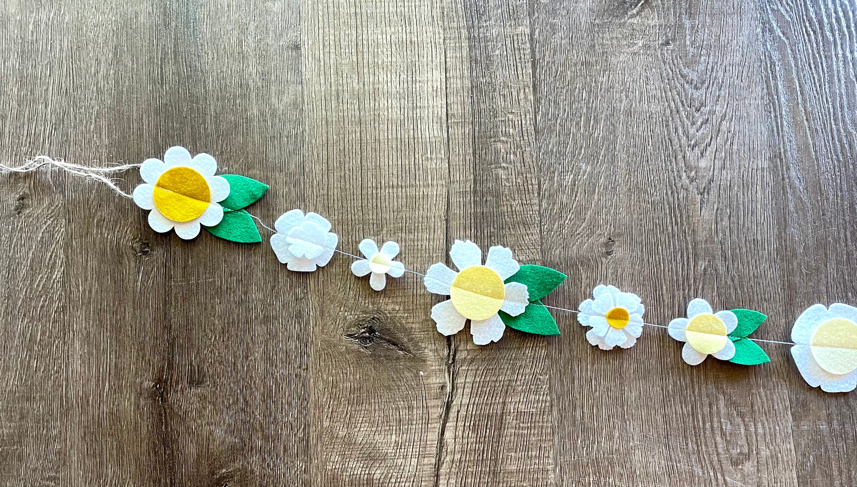 Wild Flower Garland// Daisy Garland// White Floral Garland// | Etsy