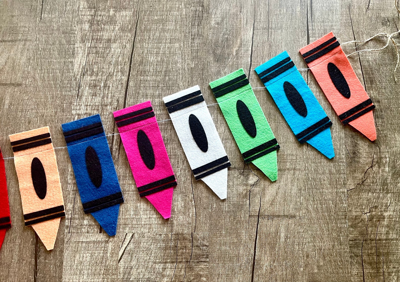 Crayon Garland // Crayon Decor // Felt Crayons // Back to - Etsy