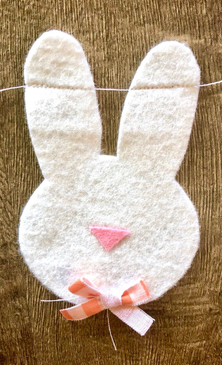 Easter Bunny Bows and Bow Ties Garland // Easter Garland // - Etsy