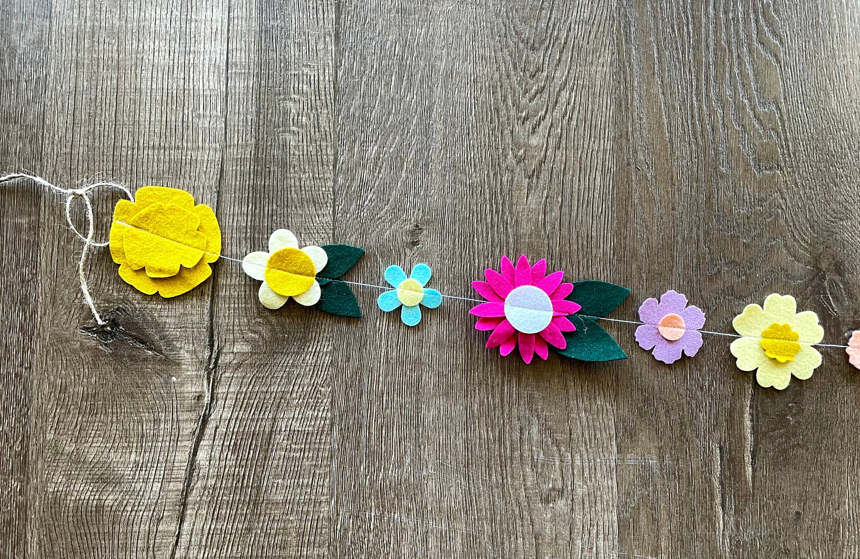Spring Floral Garland // Spring Flower Garland // Spring - Etsy