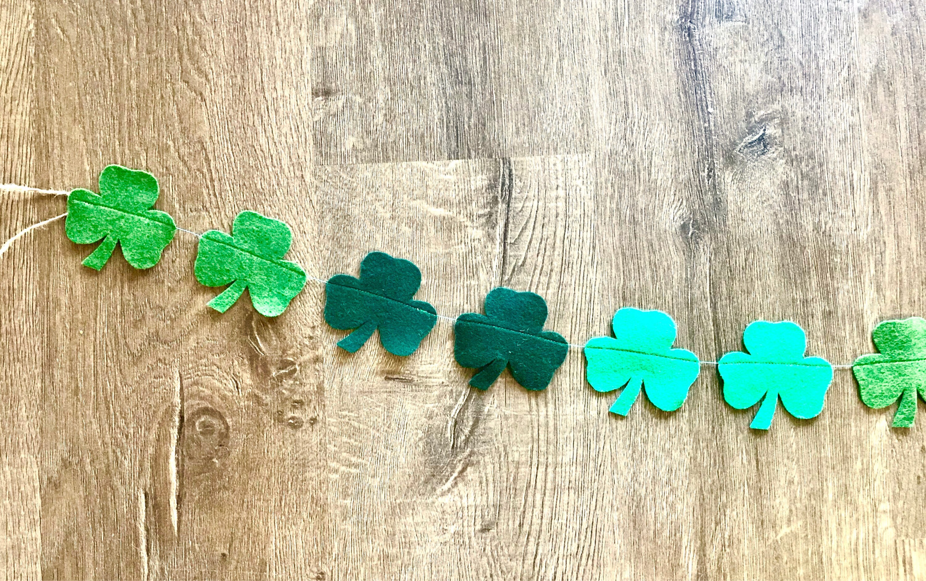 Shamrock Garland // Clover Garland // St. Patty's Day Garland // St ...