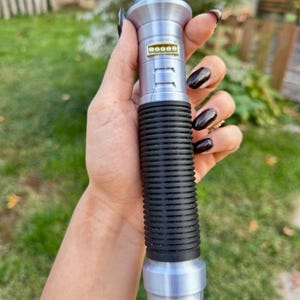 Baylan Skoll Lightsaber Kit - Electronics Capable or Decorative Options ...