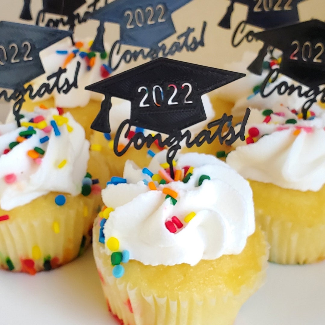 2022 Congrats! Cake Topper - Etsy