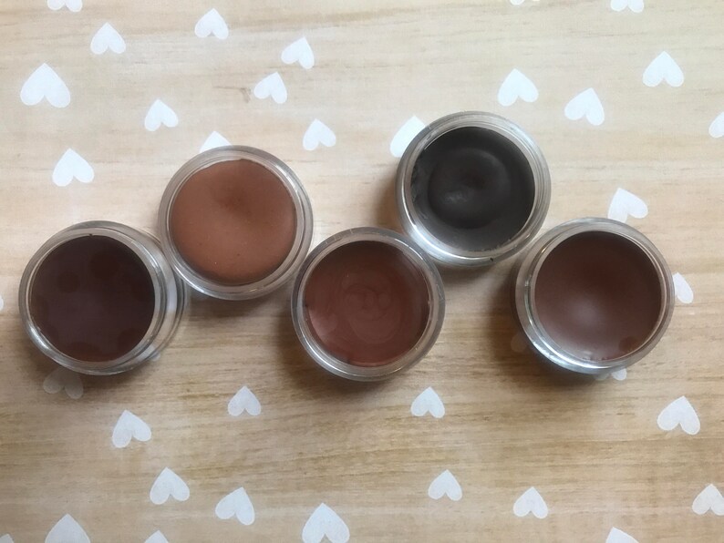 Natural Mineral Eyebrow Filler With Brush - Made With Oils to Encourage ...