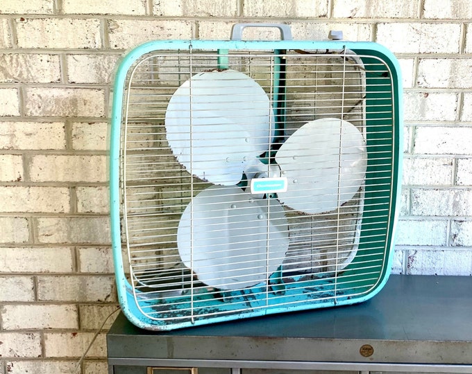 Vintage Large Distressed Dominion Box Fan | Vintage Turquoise Floor Fan ...