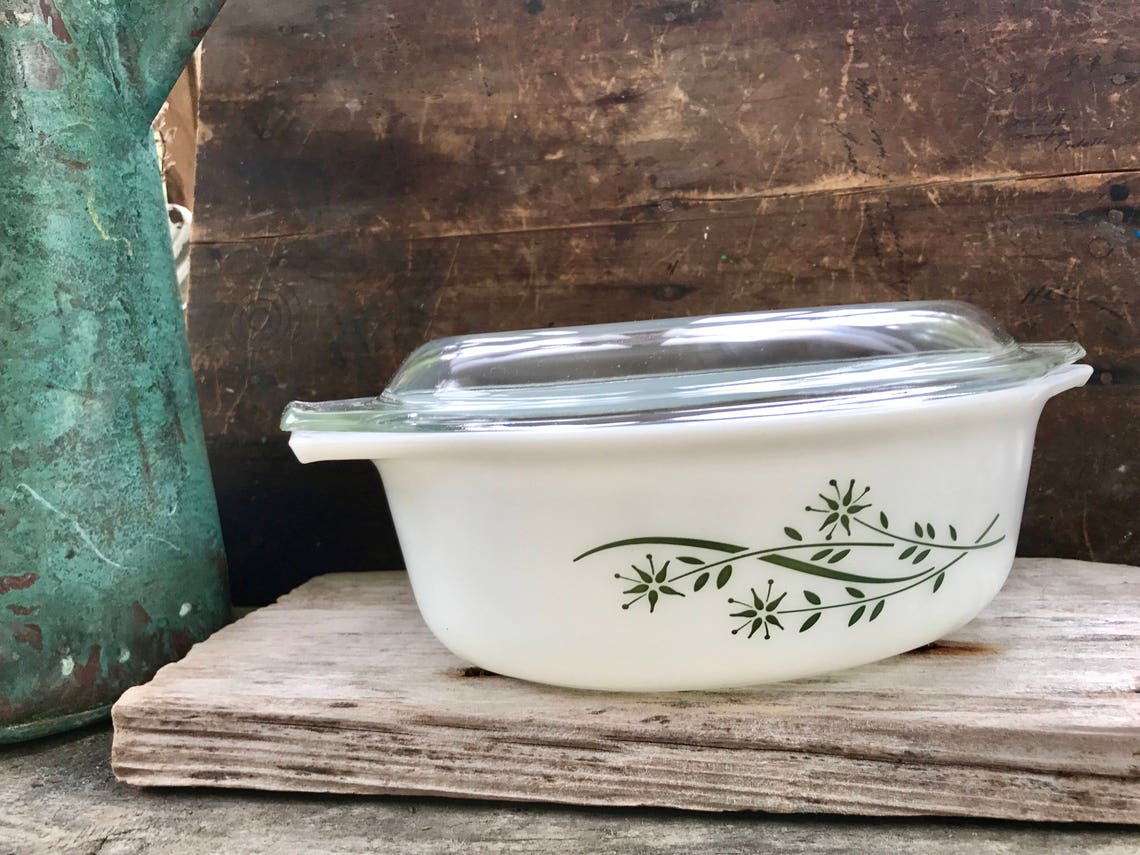 Vintage Pyrex 043 Honeysuckle Casserole Dish White Pyrex - Etsy