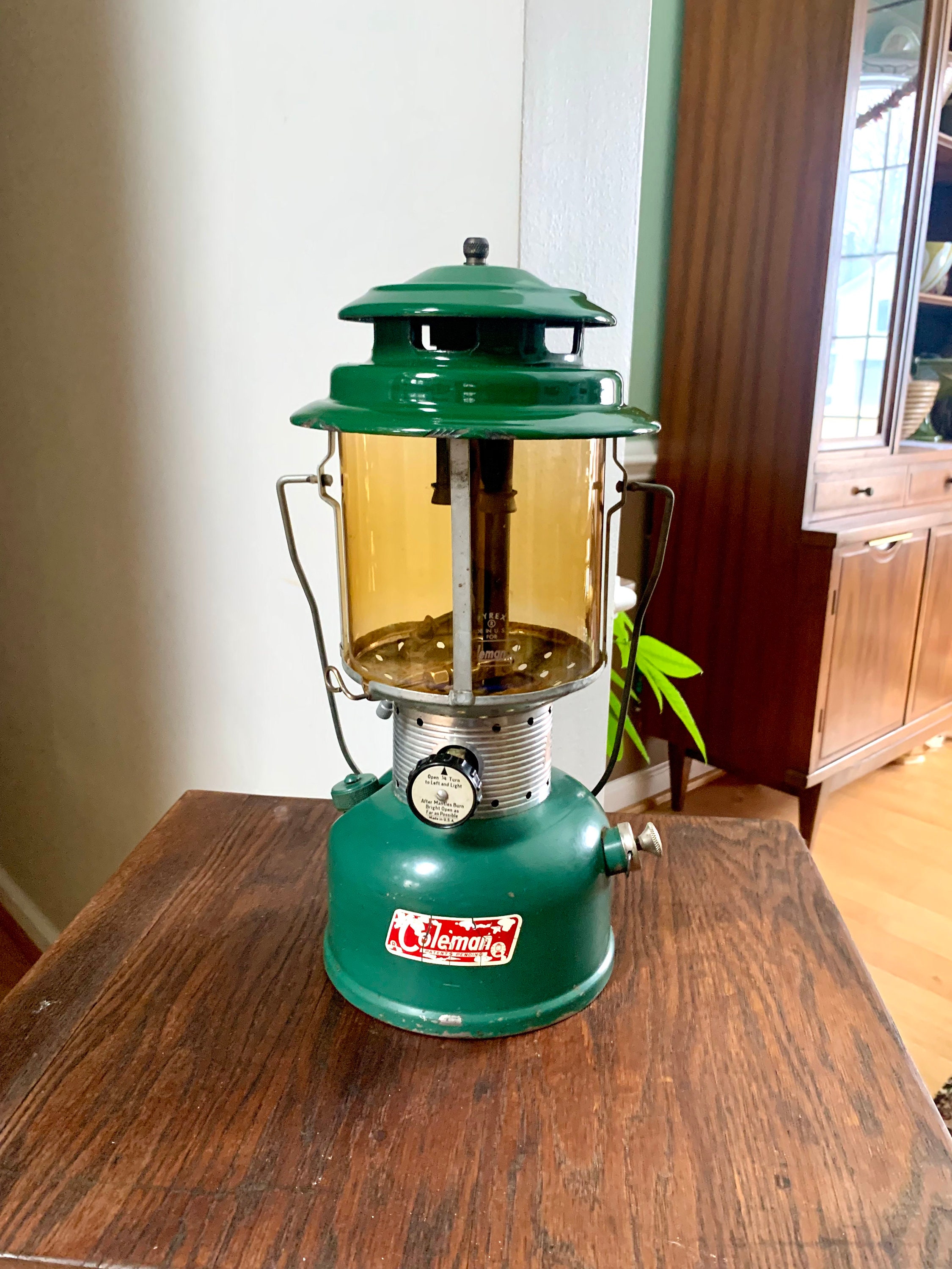 Vintage Coleman Model 220F Lantern | Coleman 1968 Coleman Vintage Coleman Model 220F Lantern | Coleman 1968 Coleman