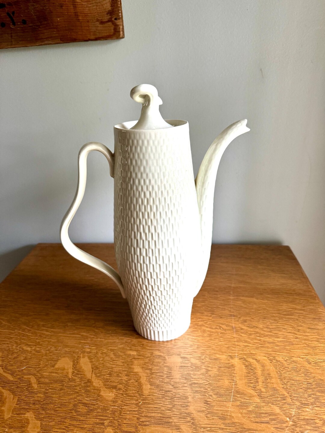 Vintage Red Wing China 20th Century Coffee Pot With Lid | Red Wing ...