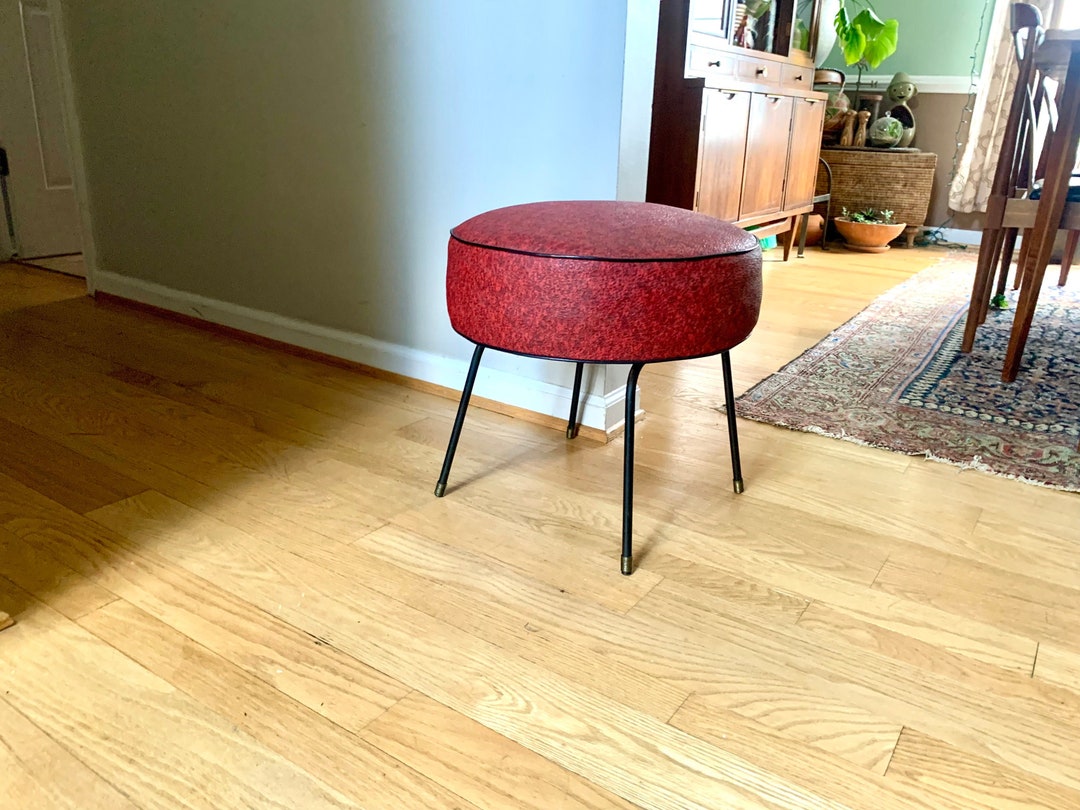 Vintage 1950's Round Vinyl Ottoman With Iron Legs | Red Speckled Vinyl ...
