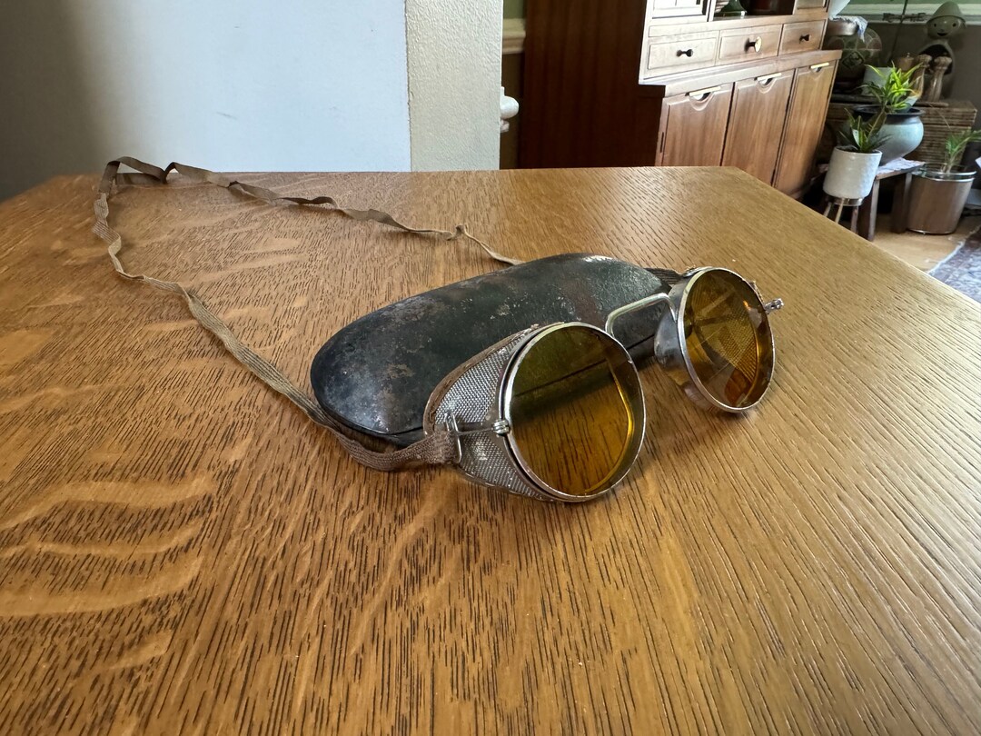 1910's Wellsworth Wire Rim Safety Glasses | Amber Glass Metal Riding ...