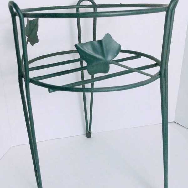Vintage Plant Stand - Etsy