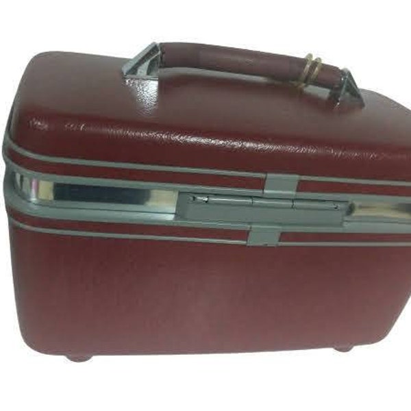 Vintage Train Case - Etsy