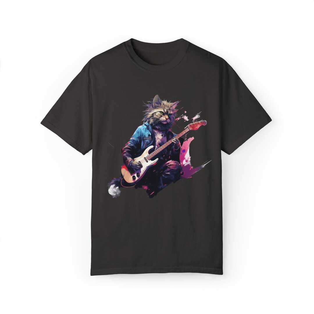 Cat Riffs: Men's Graphic T-shirt Featuring a Can Playing a Solo on an ...