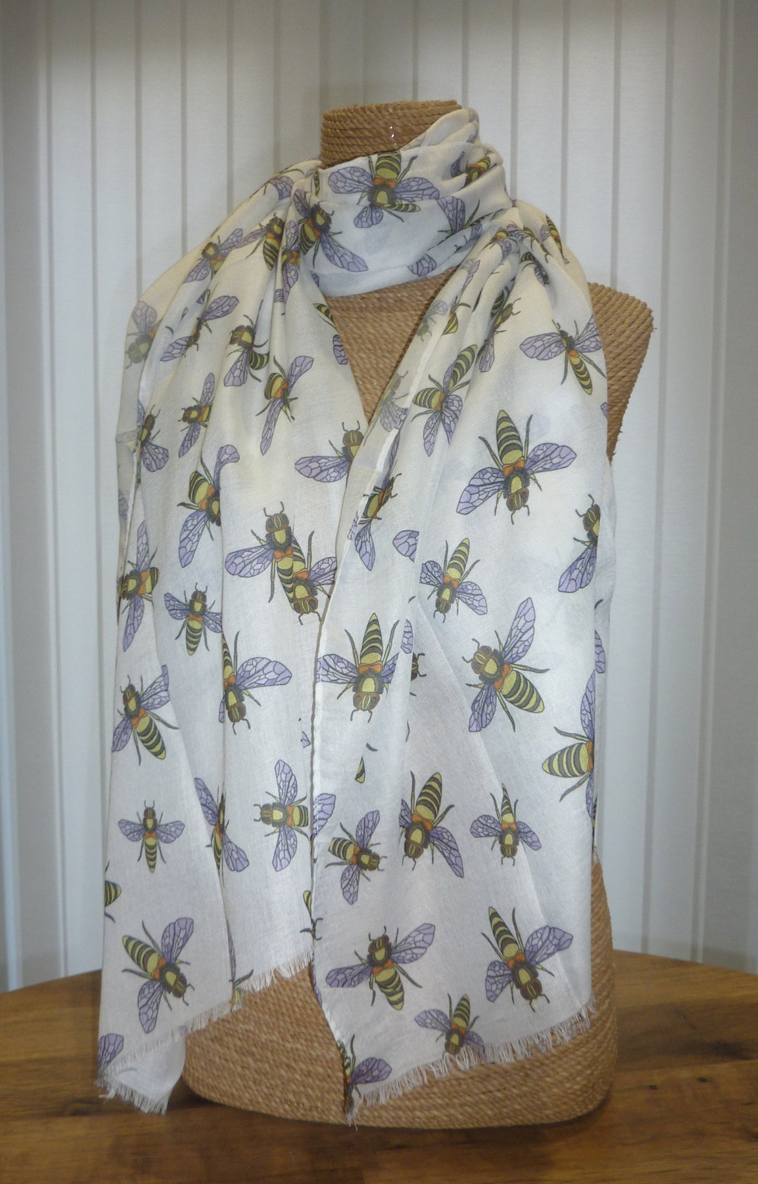 Bee Bumble Bee Print Large Scarf Wrap Great Gift for Mum Sister Aunt ...