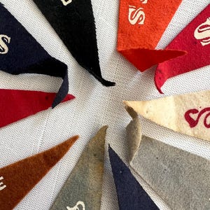 Vintage Mini Baseball Pennants, Lot of 10, Vintage Felt Pennants ...