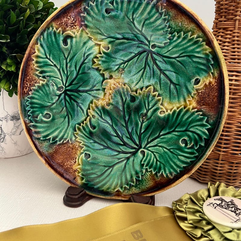 Majolica Pottery - Etsy