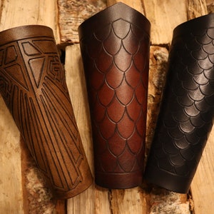 PDF Pattern: Leather Bracer/vambracer in Two Styles, With Two Scale ...