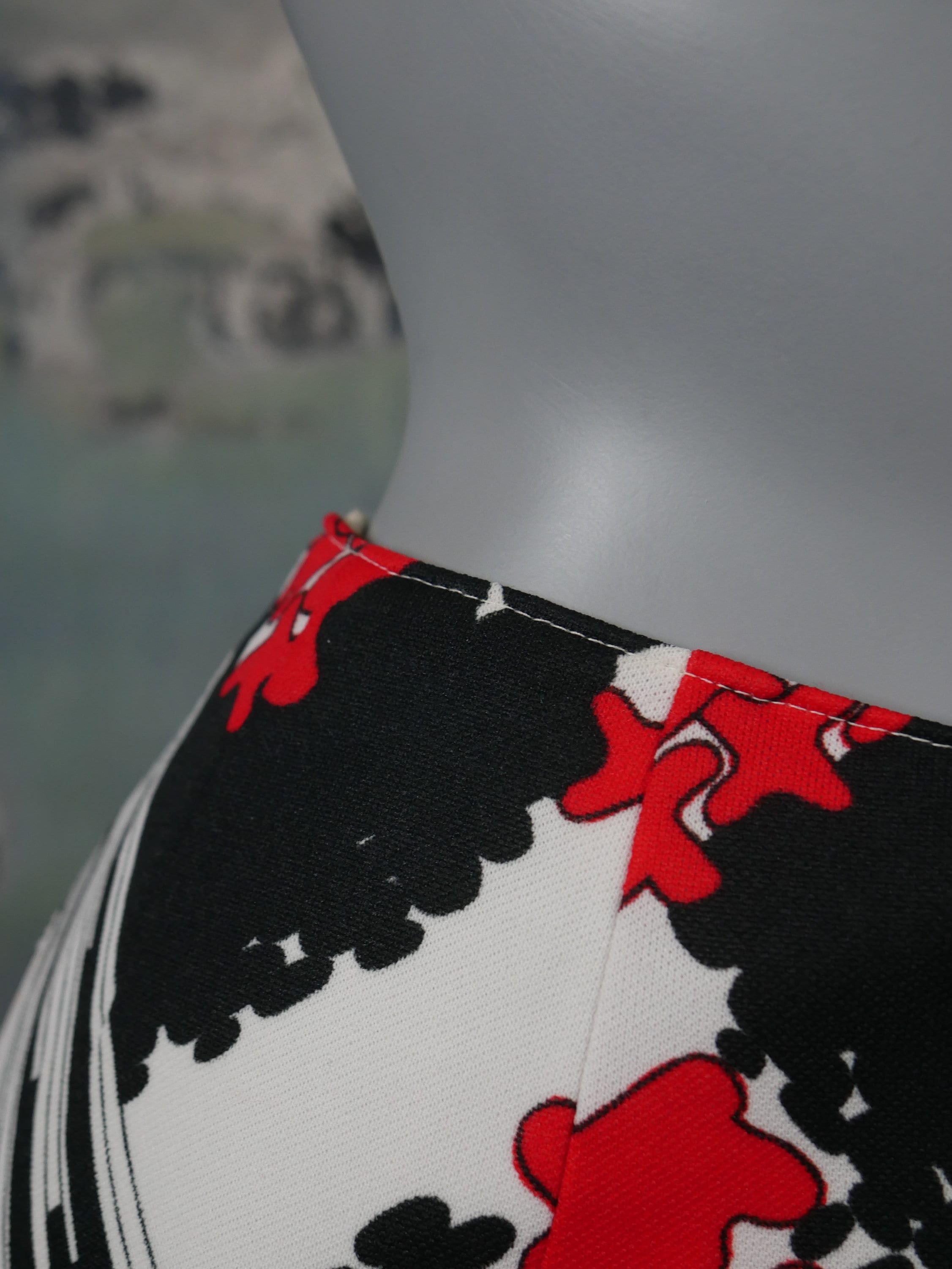 70s Skirt Red Black and White Abstract Geometric Pattern A | Etsy