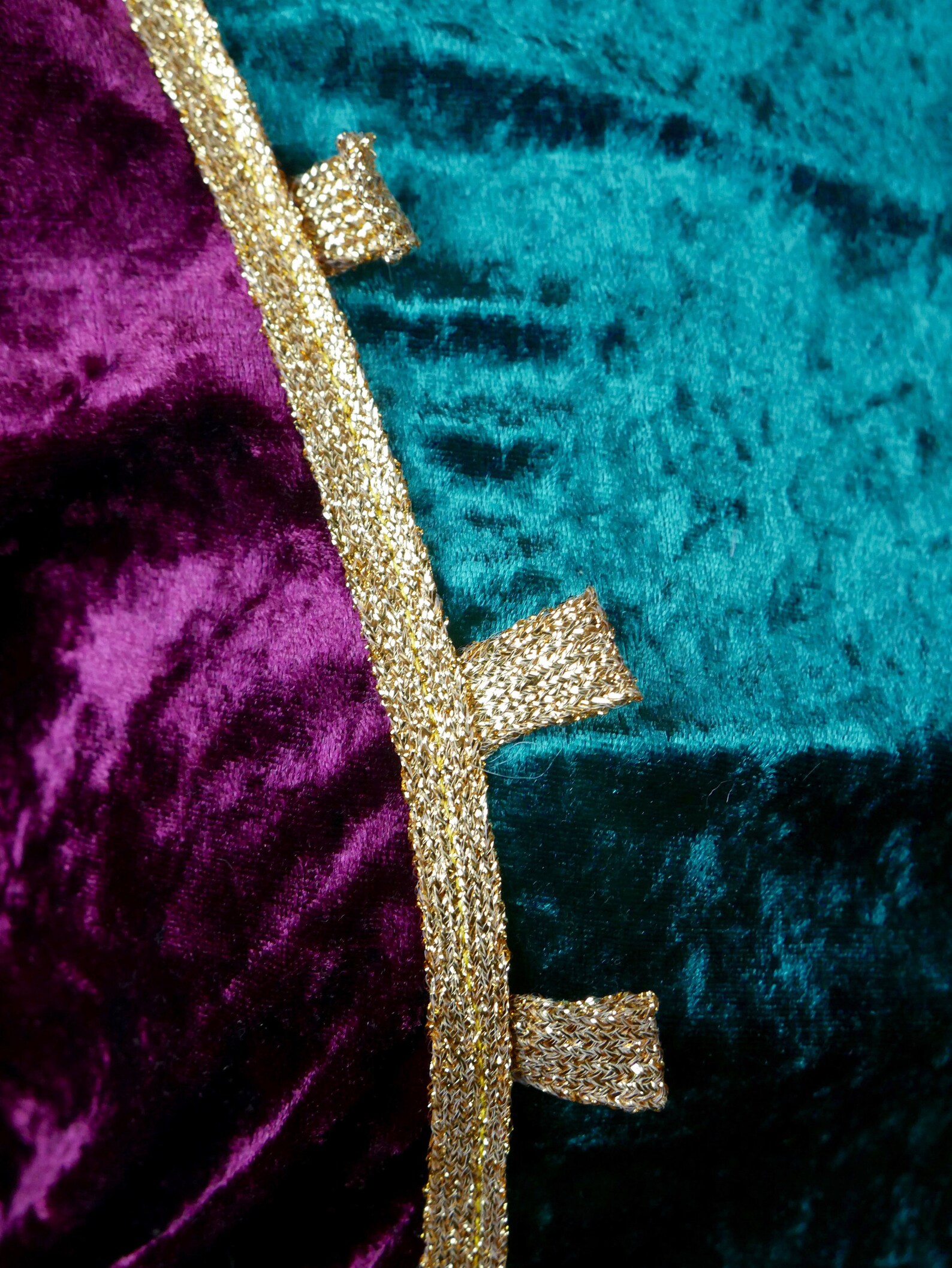 Velvet Renaissance Dress Burgundy and Turquoise Green Cosplay - Etsy