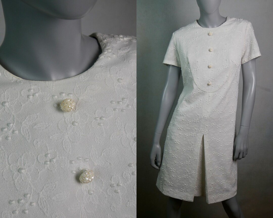 1960s White Mod Dress, European Vintage Short-sleeve Summer Dress: Size ...