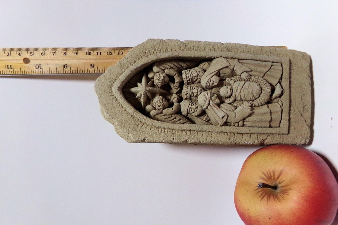 Xmas: Carruth Studio Sandstone Nativity 1998 Medieval Arch Window Look ...