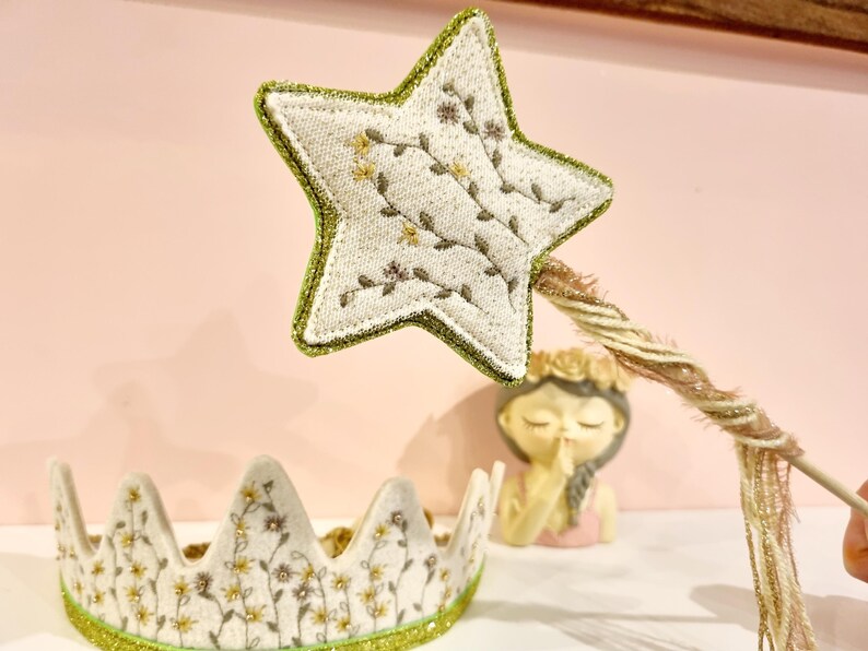 Embroidered Felt Princess Crown and Wand Set: Floral Fairy Costume - Etsy