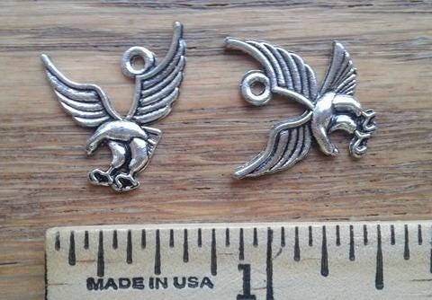 4 Eagle Hawk Charms, Flying Bird Silver Toned Pendant Charms (G-2) - Etsy