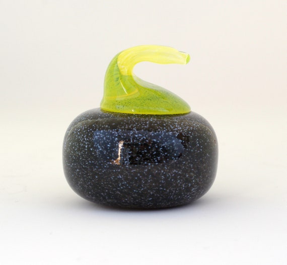 Art & Collectibles Glass Art Glass Sculptures & Figurines Glass Curling ...