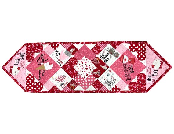 Valentine Table Runner pattern Only - Etsy