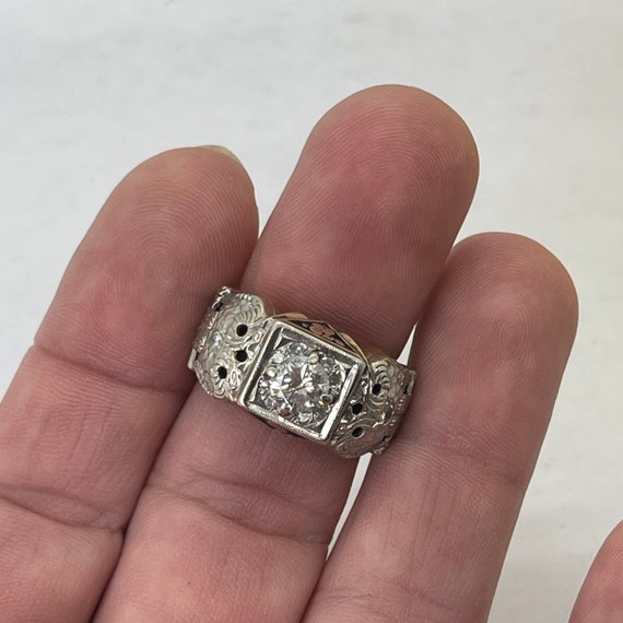 Vintage 14k Masonic diamond halo ring, size 9, 32nd d… - Gem