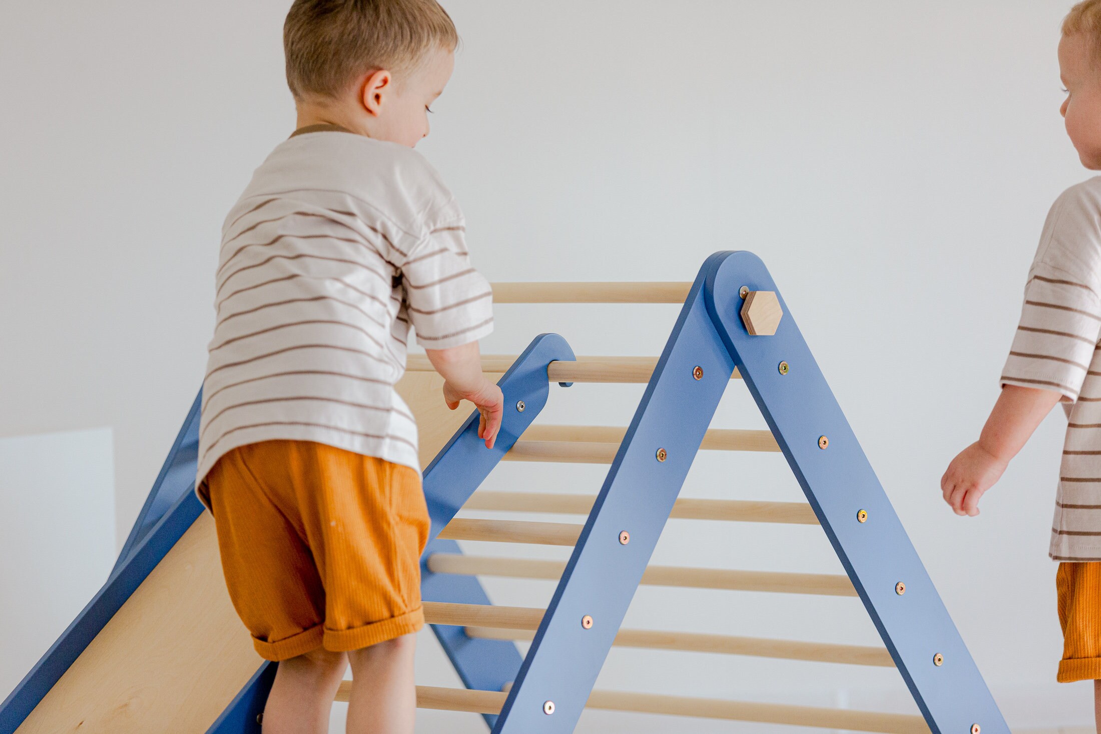 Climbing Triangle Wall Set: Gymnastic Ladder With Pull-up Bar - Etsy