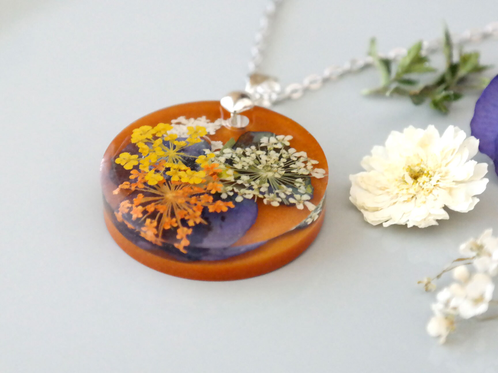 Resin Necklace Pressed Flower jewelry Queen Annes Lace | Etsy