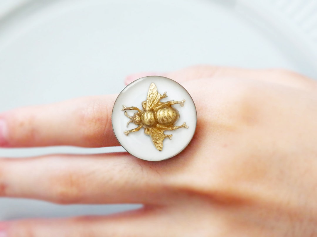 Bee Ring, Eco Resin Ring. Adjustable Ring. Birthday, Anniversary Gift ...