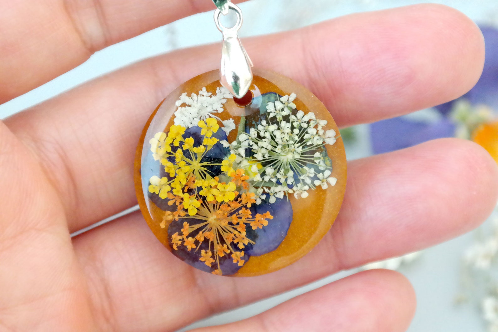 Resin Necklace Pressed Flower jewelry Queen Annes Lace | Etsy