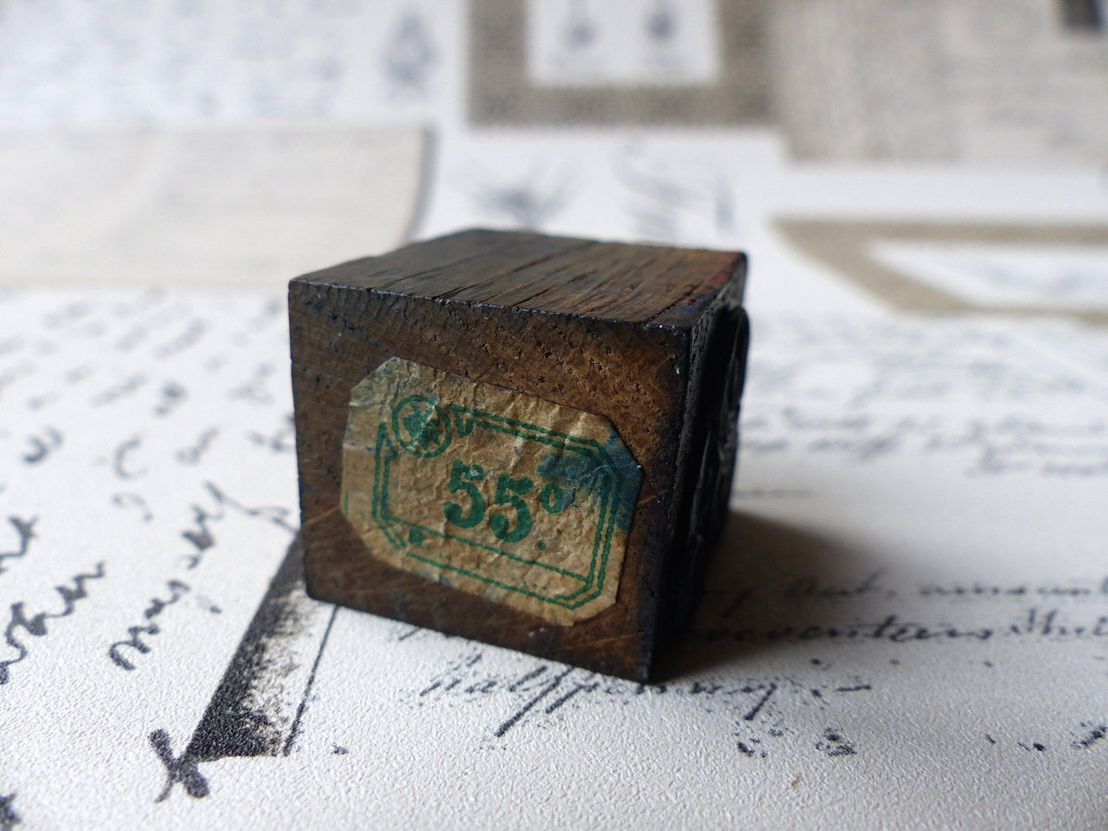 Old Stamp Letter R Monogram for Printing Marking on Linen Embroidery ...