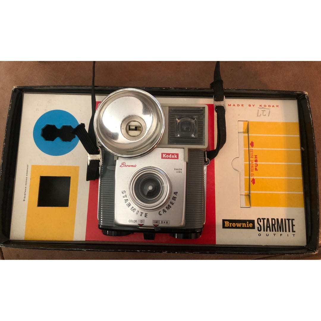 Vintage Kodak Brownie Starmite Camera Outfit With Original Box ...